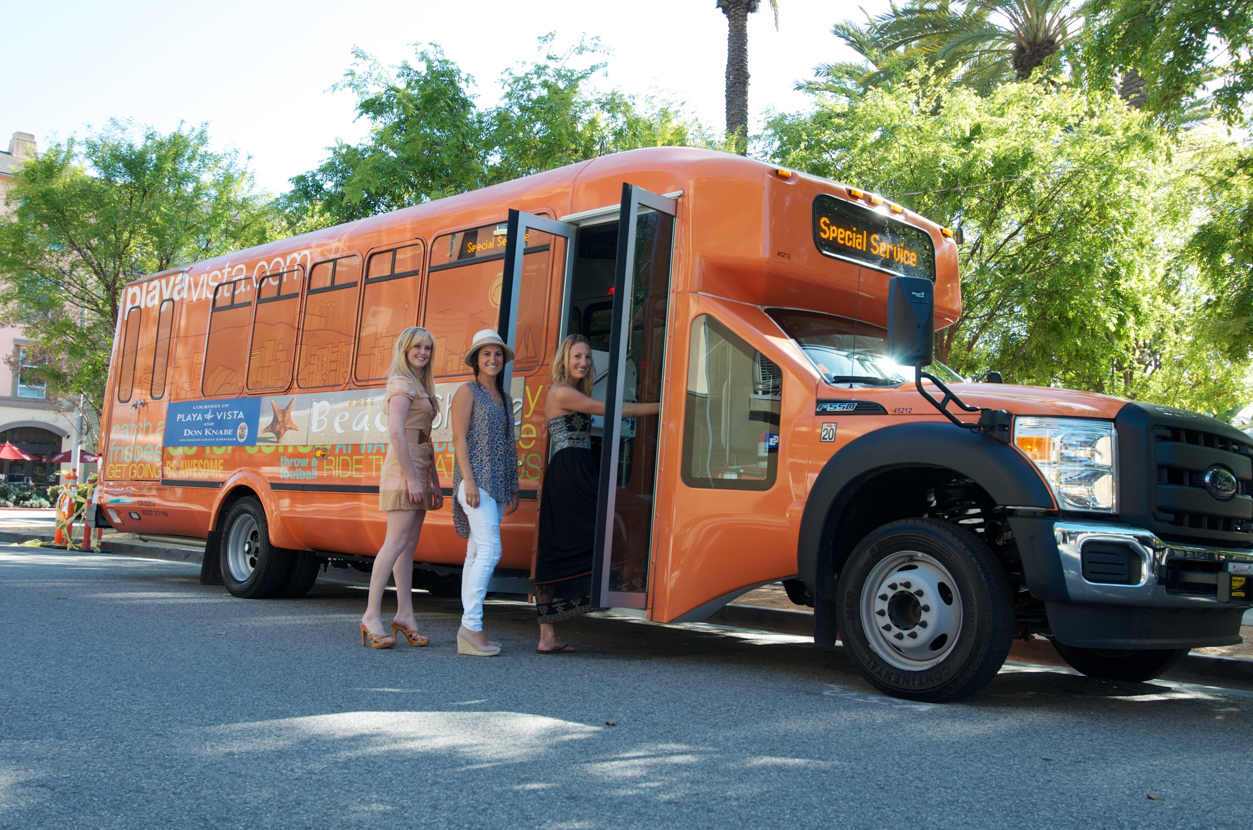 Summertime Cruising - Playa Vista
